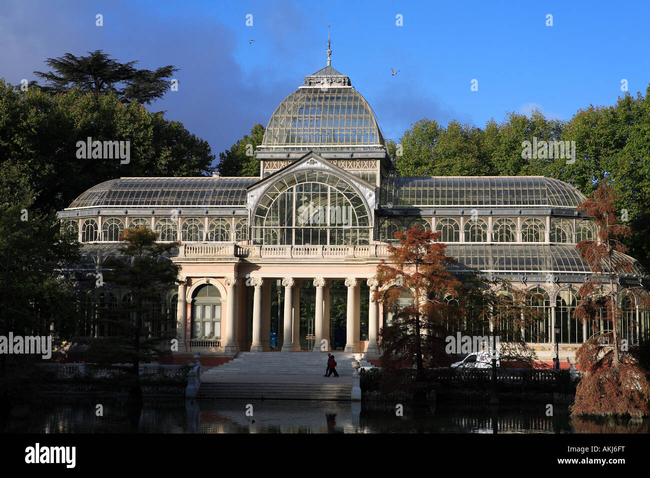 Spain, Madrid, Retiro garden, Palacio de Cristal Stock Photo - Alamy