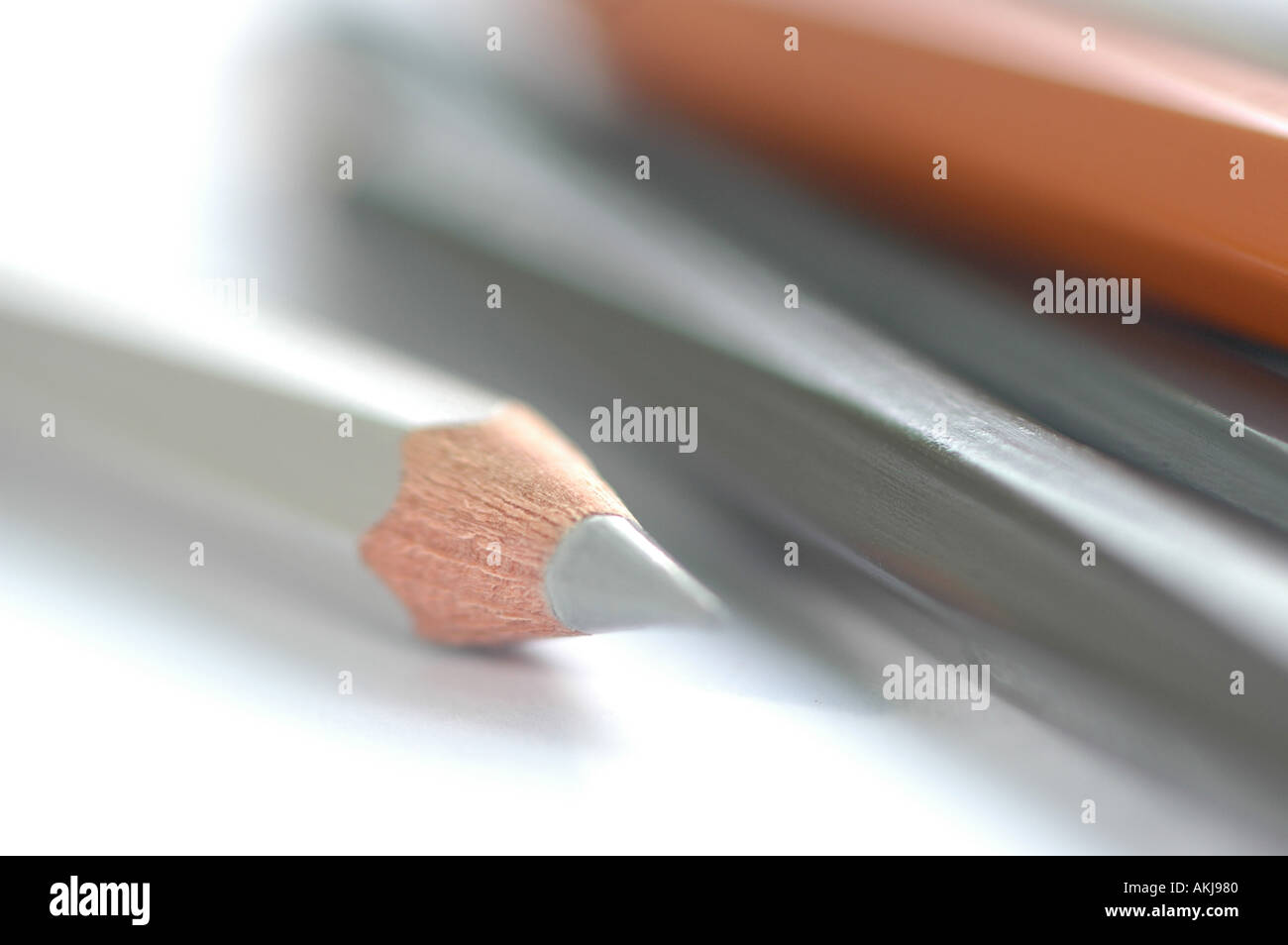 Three sharp coloured pencils hi-res stock photography and images - Alamy