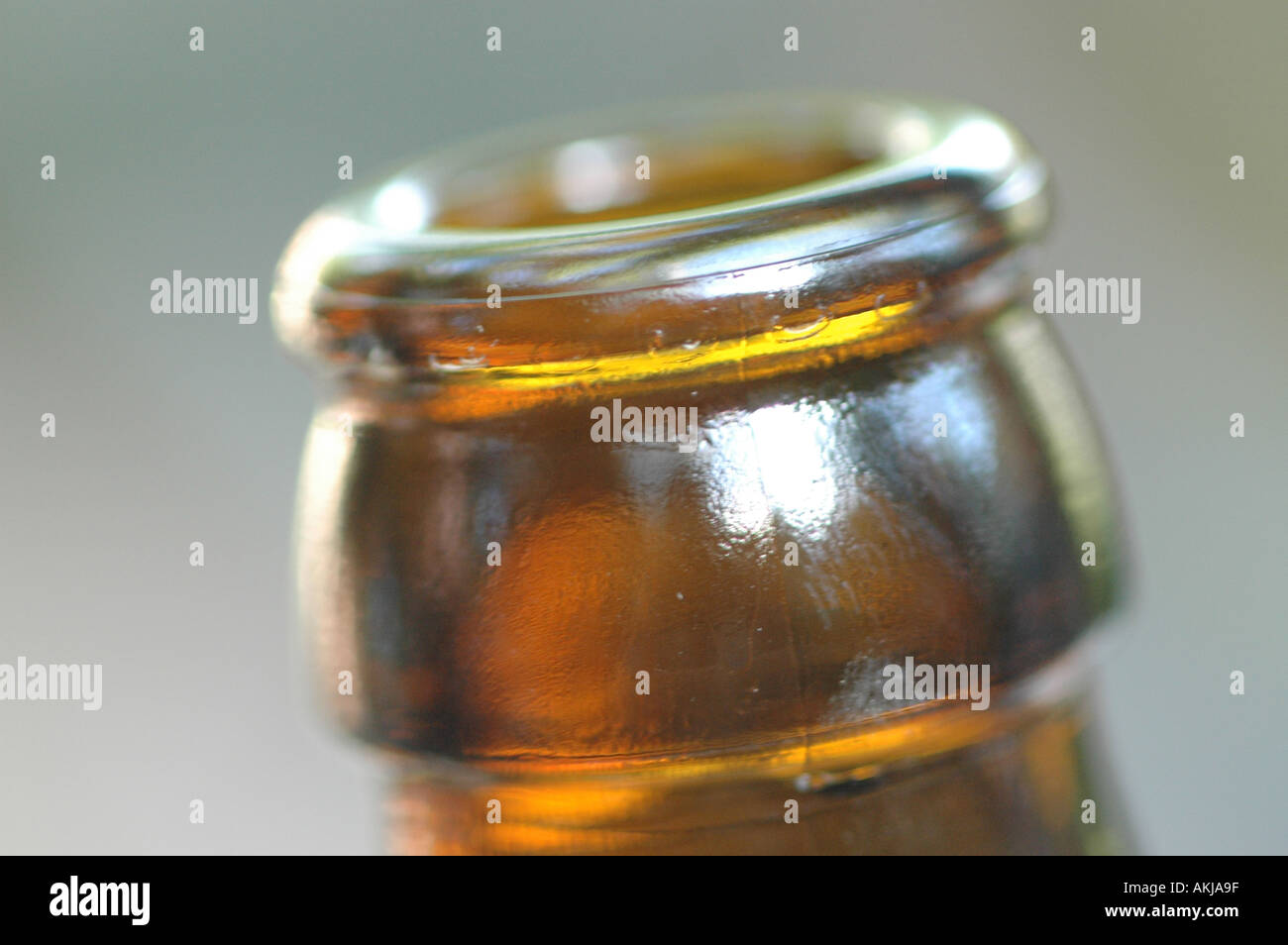 Bottleneck image hi-res stock photography and images - Alamy