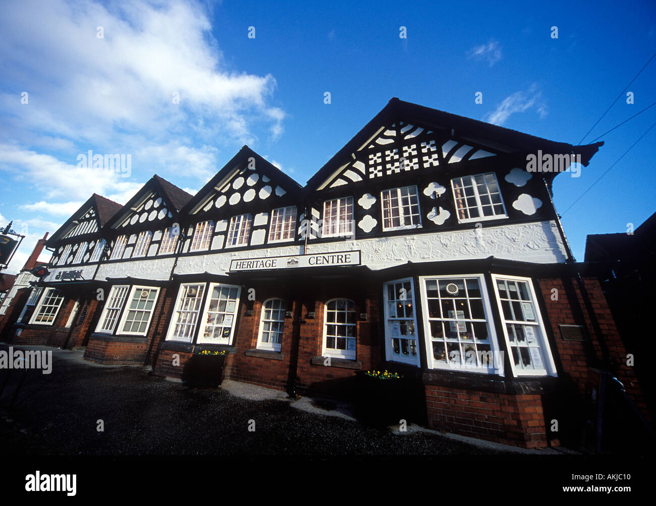 Victorian building wirral hi-res stock photography and images - Alamy