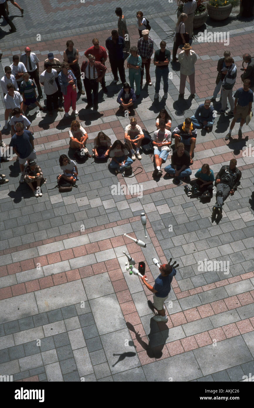 Man Juggling Bowling Pins Entertains Tourists Westlake Plaza Seattle ...