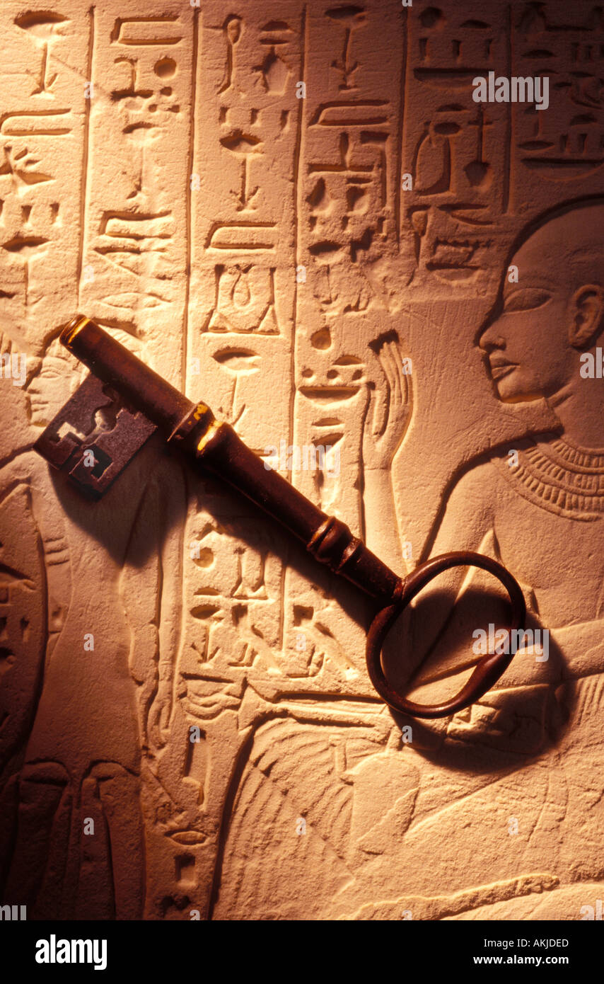 Egyptian symbols hi-res stock photography and images - Alamy