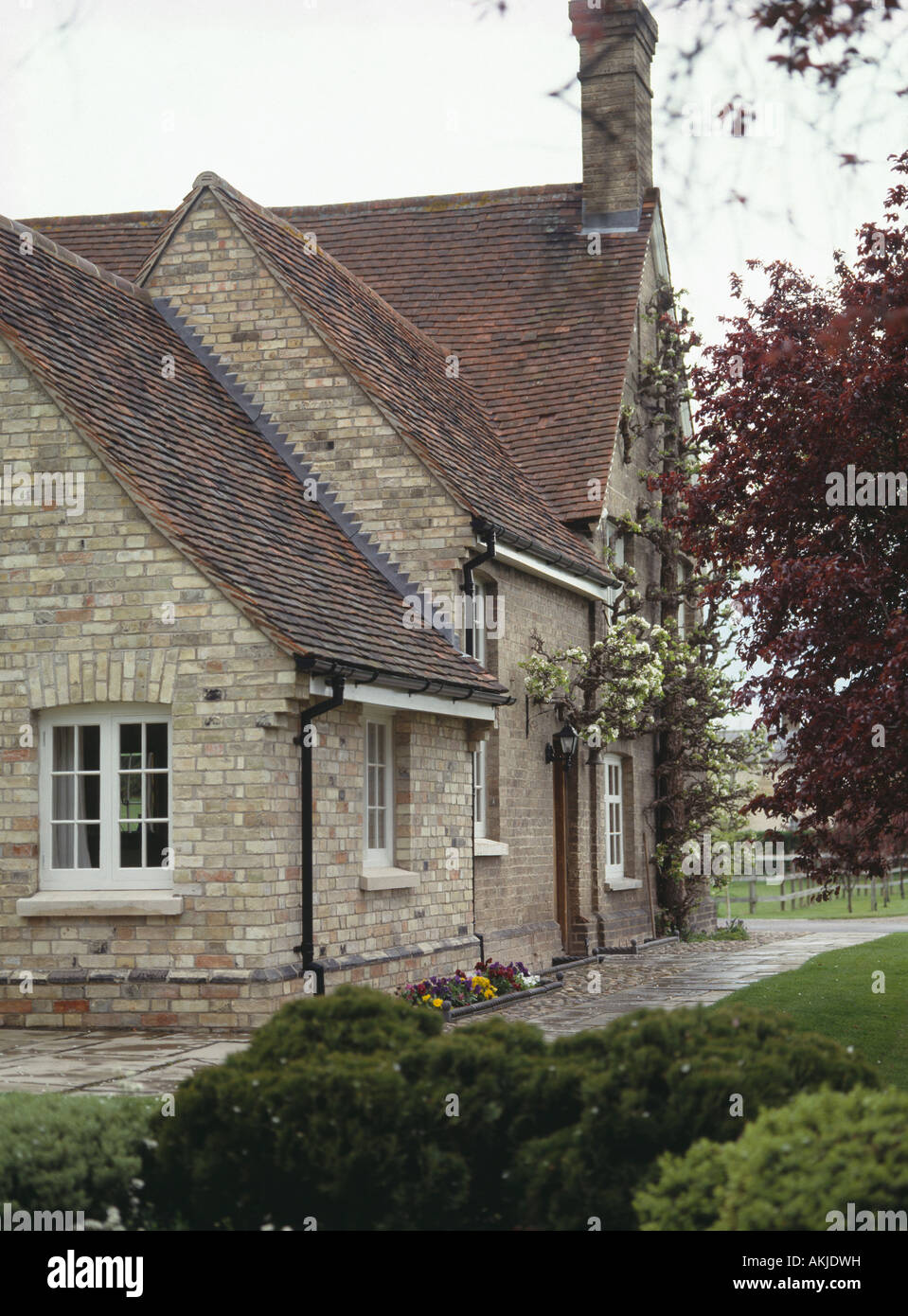 Traditional stone country house with rear extension Stock Photo - Alamy