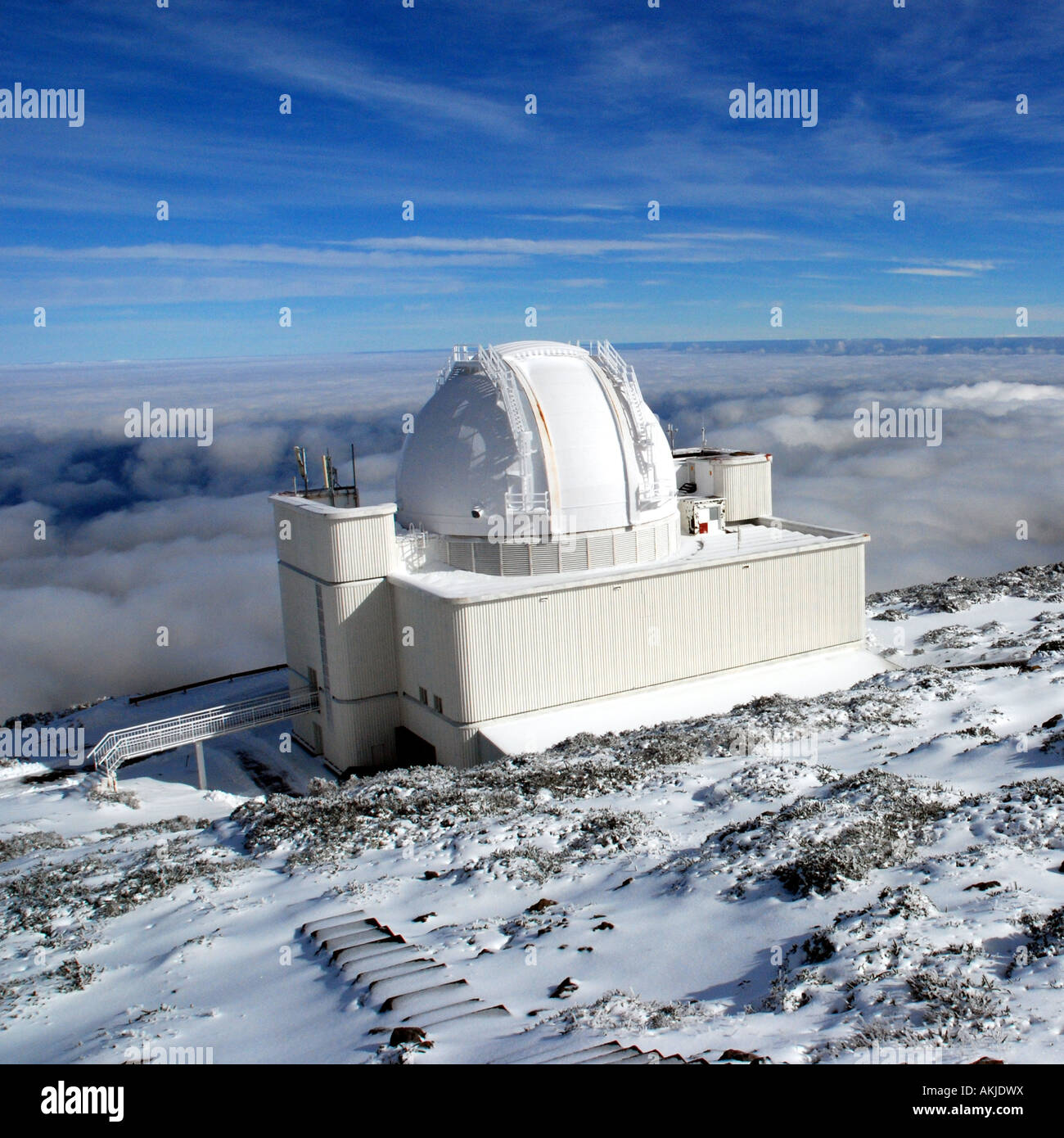 Isaac newton telescope hi-res stock photography and images - Alamy