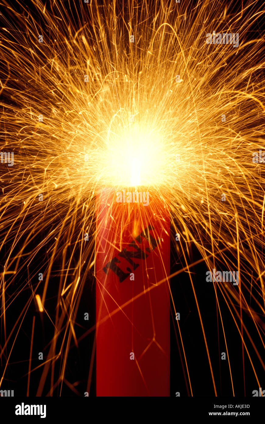 Tnt explosive hi-res stock photography and images - Alamy
