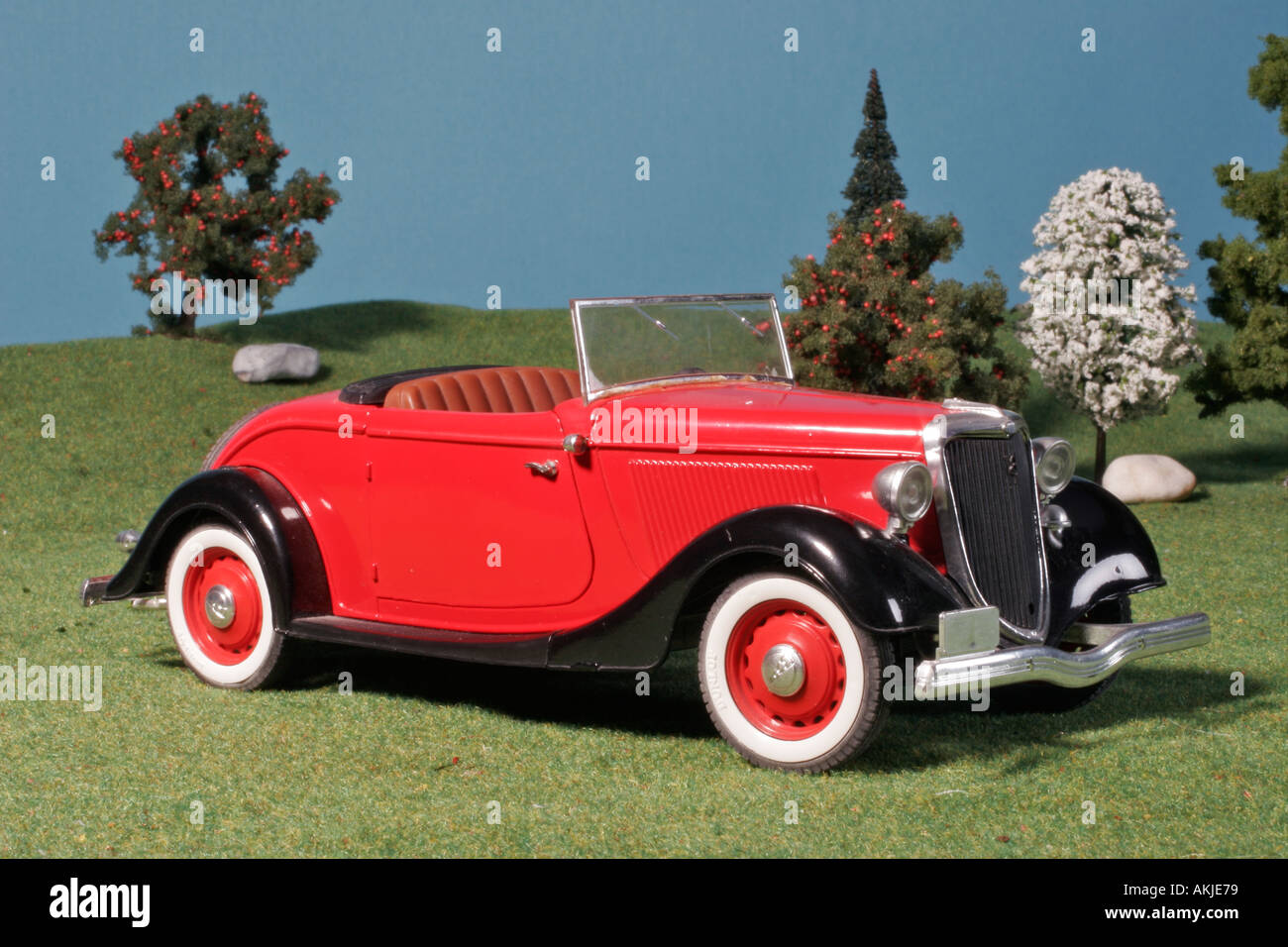 Oldtimer Car model Ford 8 Stock Photo - Alamy