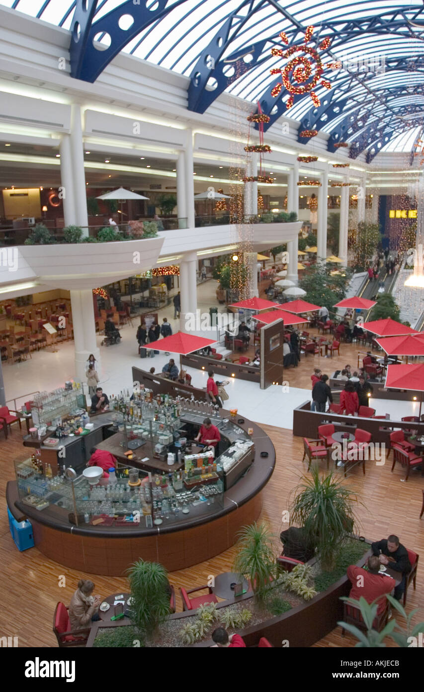 Atlantis shopping center hi-res stock photography and images - Alamy