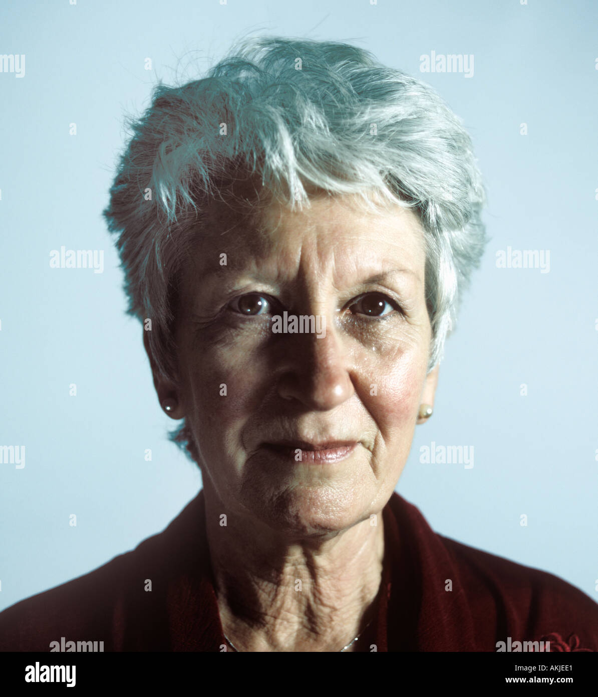Apprehensively hi-res stock photography and images - Alamy