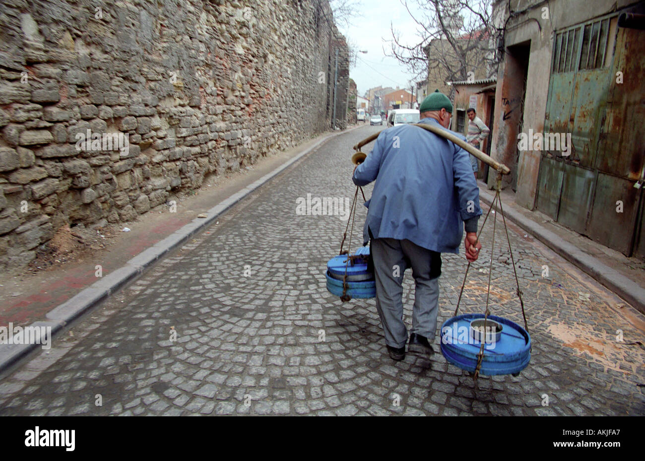 Peddler 1 hi-res stock photography and images - Alamy