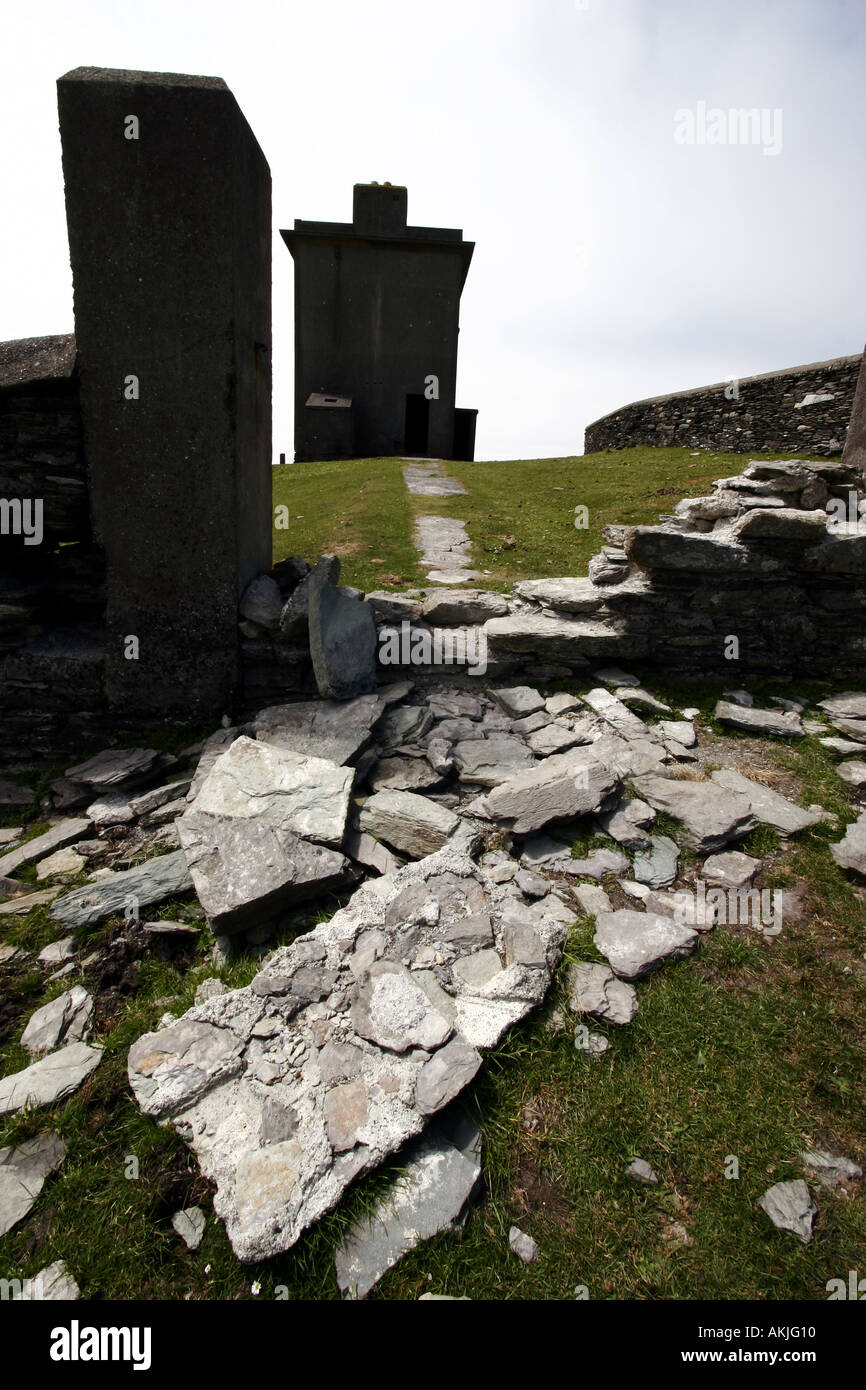 Transatlantic telephone cable hi-res stock photography and images - Alamy