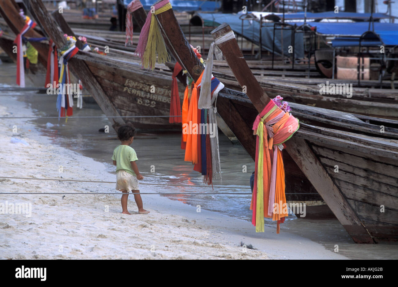 Dipping toe sea hi-res stock photography and images - Alamy