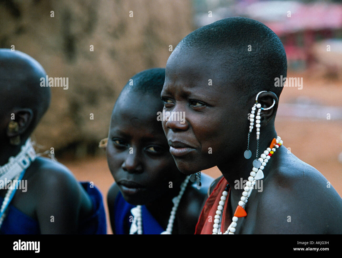 AFRICA KENYA TSAVO EAST NATIONAL PARK MASAI WOMEN Stock Photo - Alamy