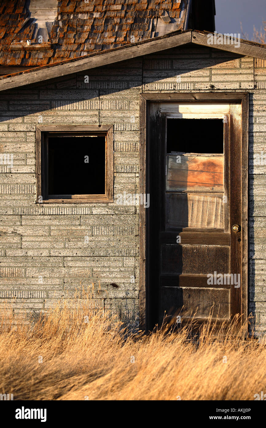 old farm building Stock Photo - Alamy