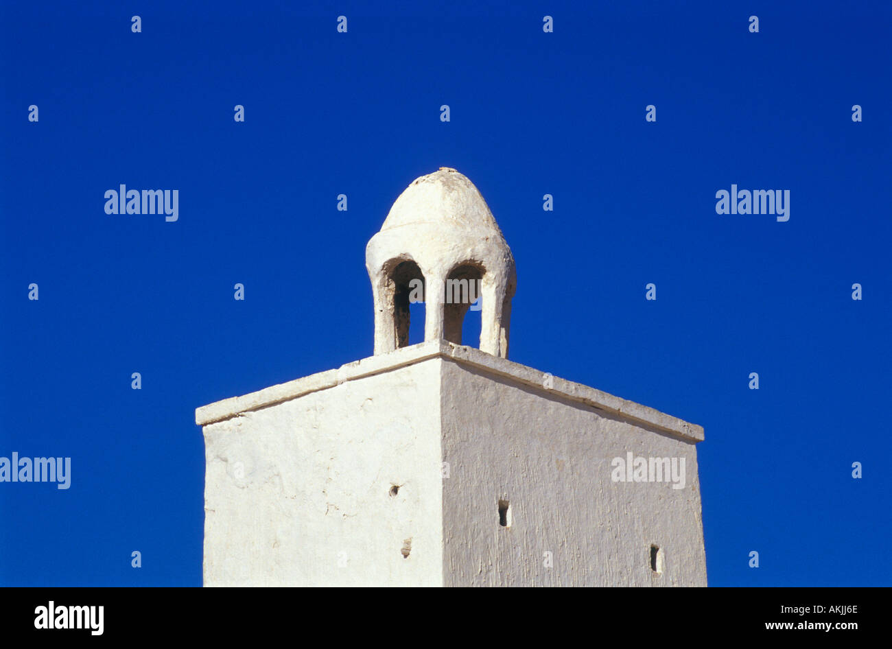 Djerba white washed mosque hi-res stock photography and images - Alamy
