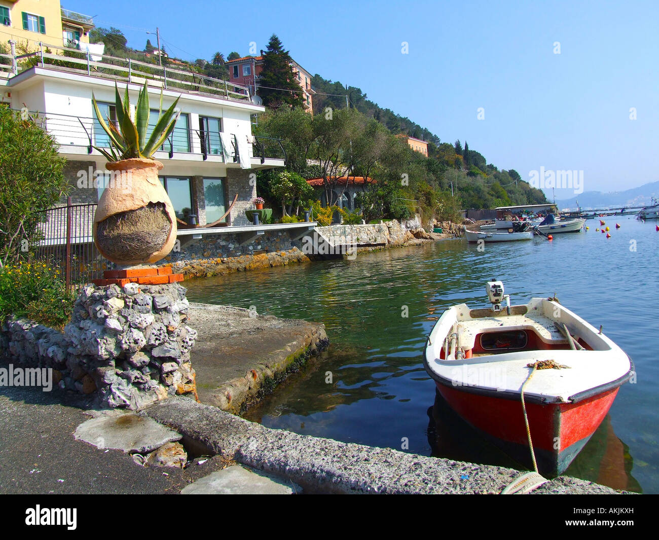 Le grazie hi-res stock photography and images - Alamy