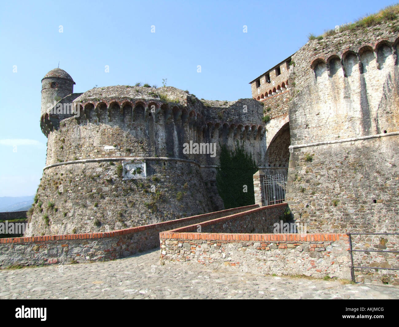 Sarzanello fortress, Sarzana, Ligury, Italy Stock Photo - Alamy