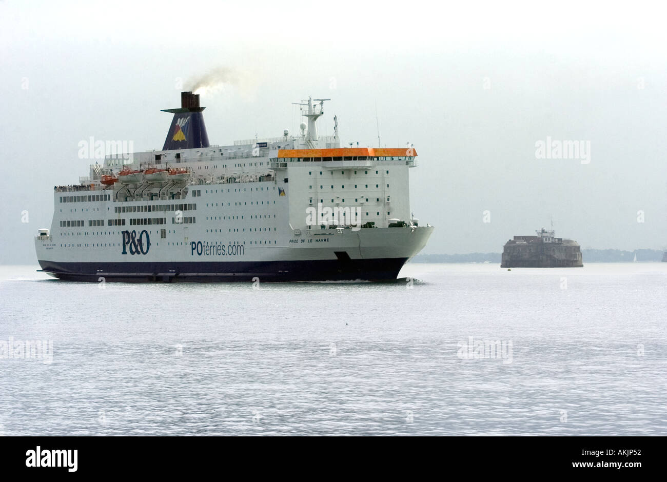 Cross channel ferry hi-res stock photography and images - Alamy