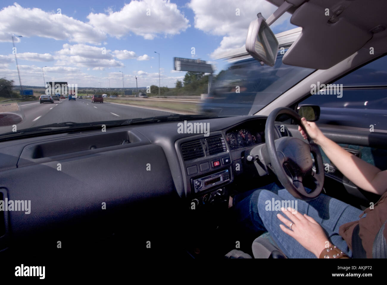 Speeding on m25 hi-res stock photography and images - Alamy