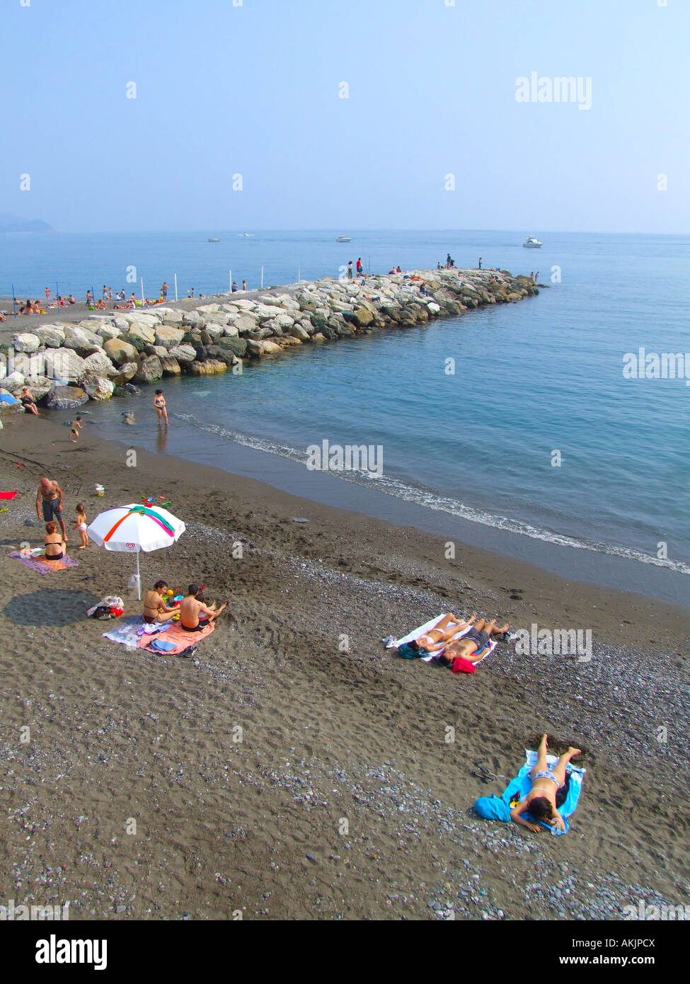 Beach, Lavagna, Ligury, Italy Stock Photo - Alamy