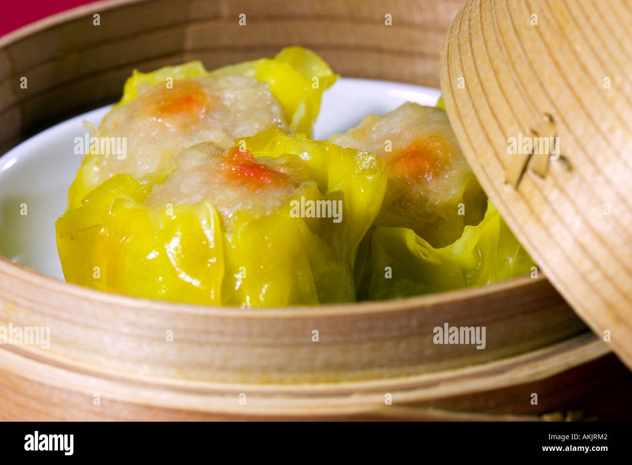 Yum cha hong kong buns hi-res stock photography and images - Alamy