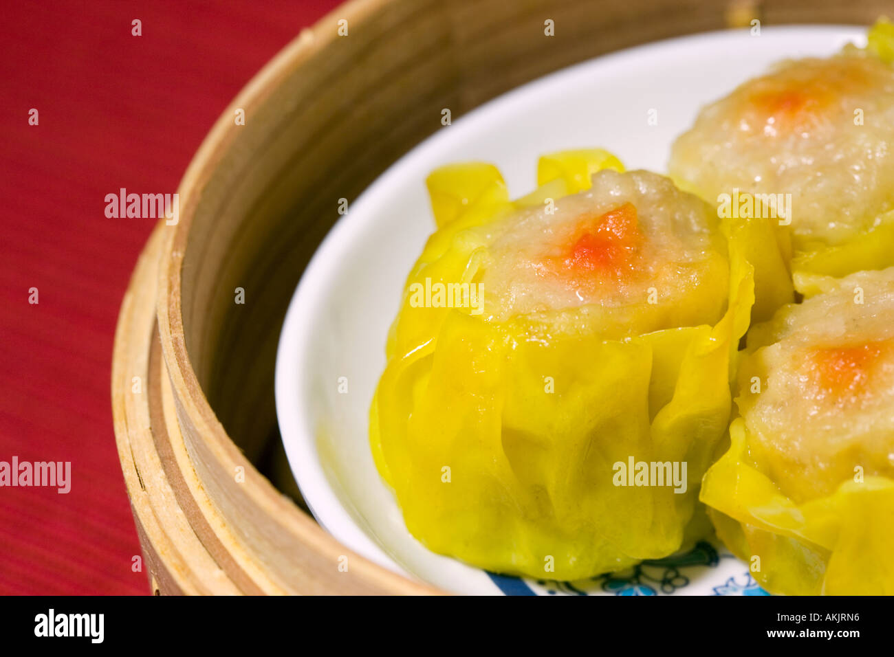 Yum cha hong kong buns hi-res stock photography and images - Alamy