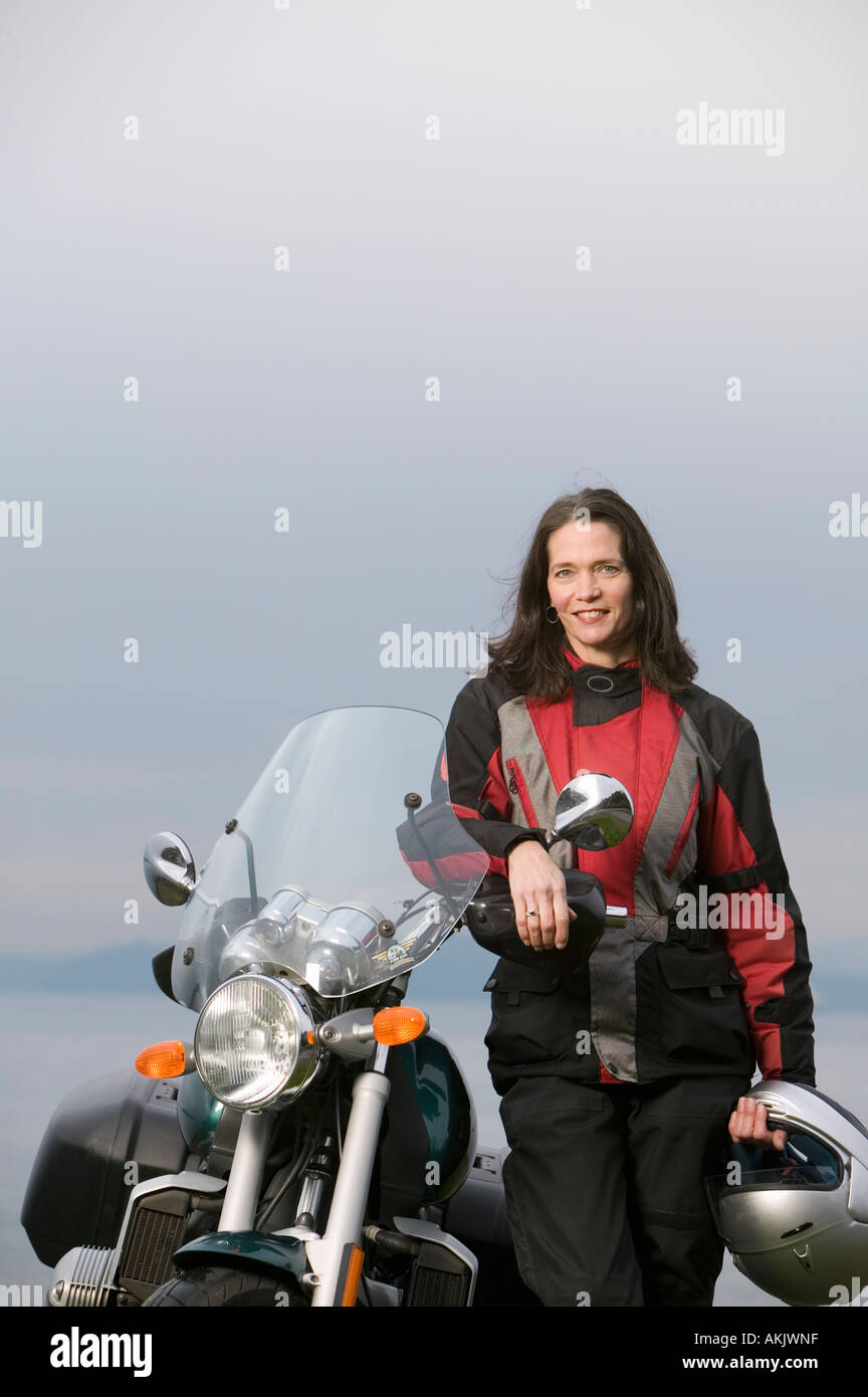 Woman pose motorcycle hi-res stock photography and images - Alamy
