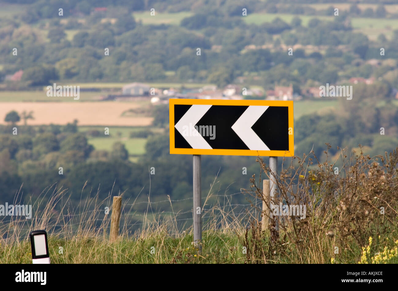 Car steep embankment hi-res stock photography and images - Alamy