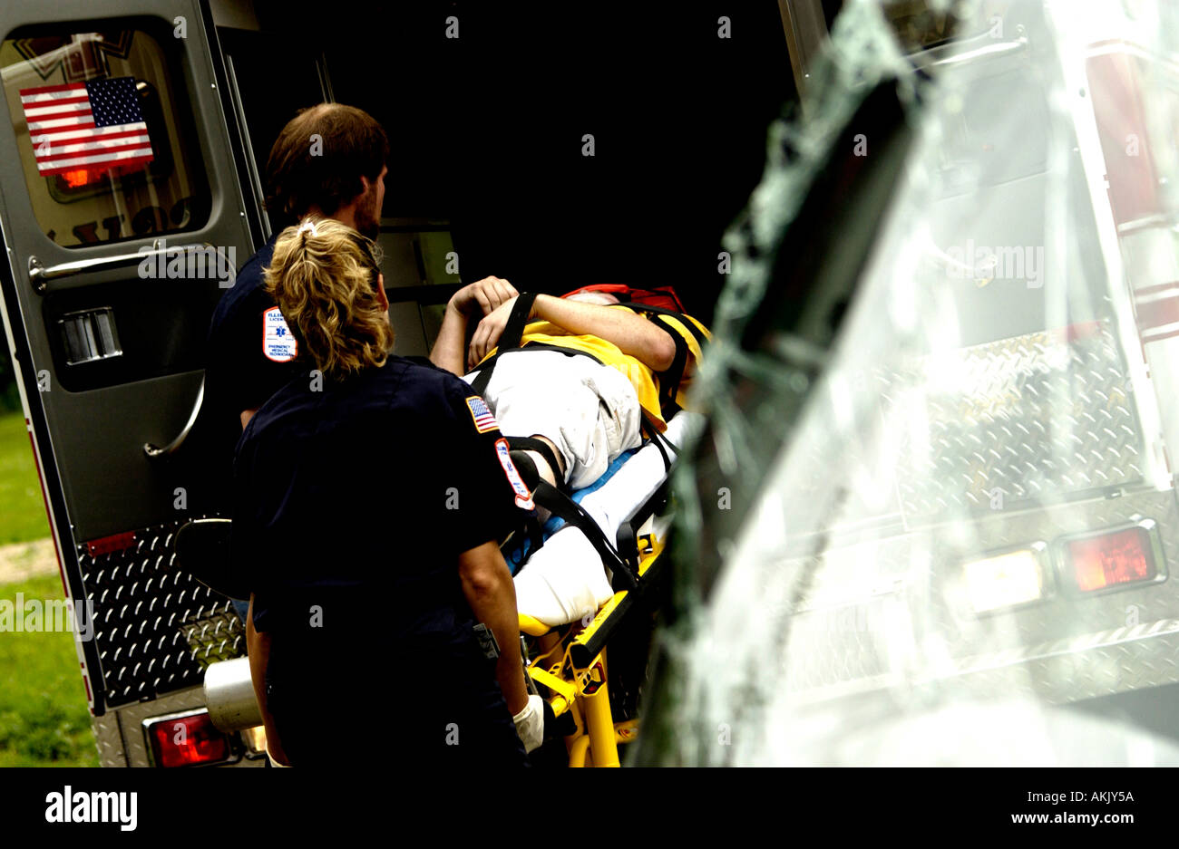 Injury victim patient ambulance emt High Resolution Stock Photography ...