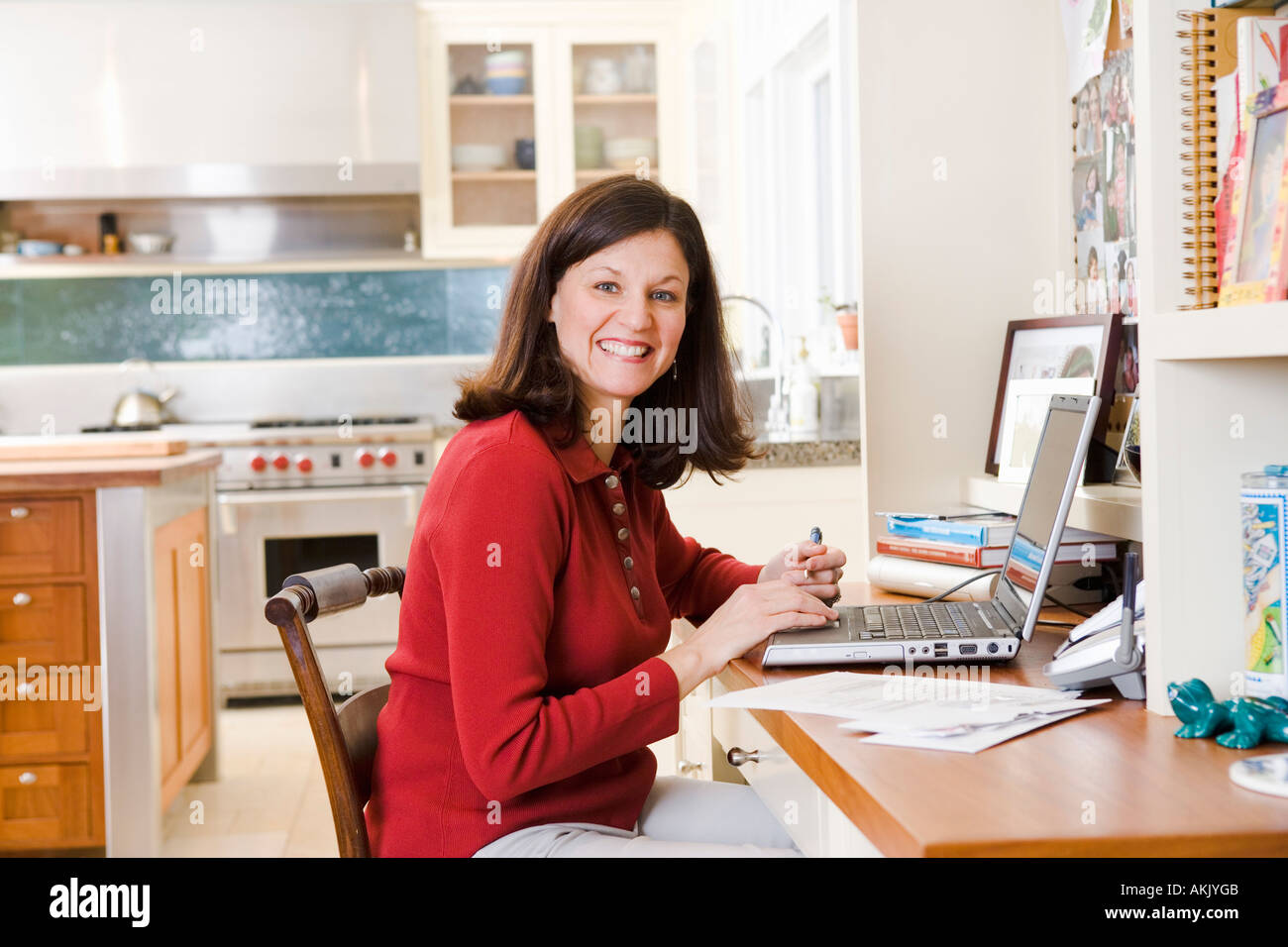 Responsible computing hi-res stock photography and images - Alamy