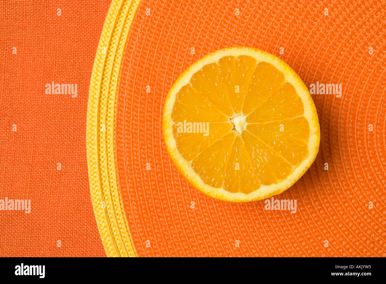 Five orange shapes hi-res stock photography and images - Alamy