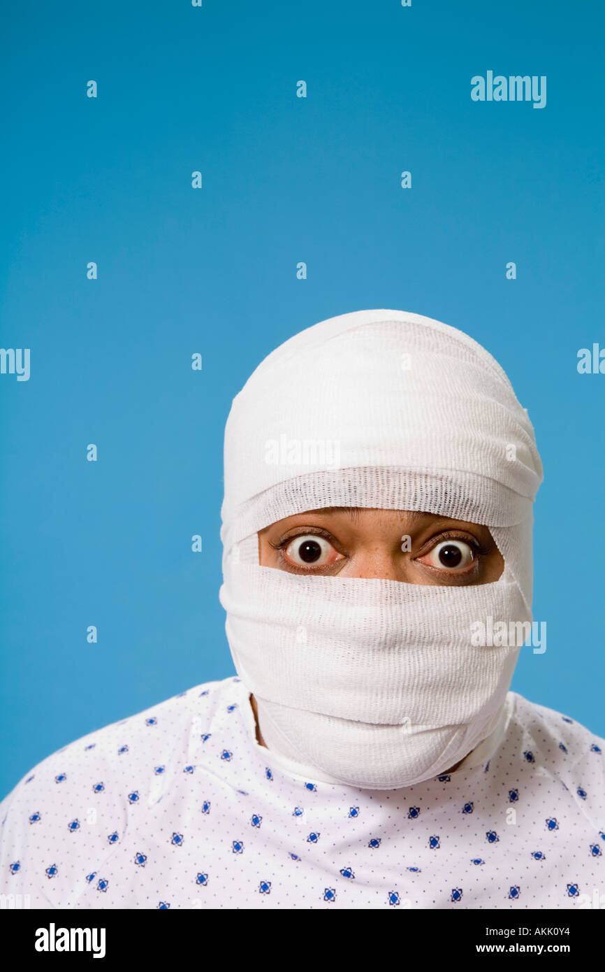 Portrait of male patient with bandages on head Stock Photo - Alamy