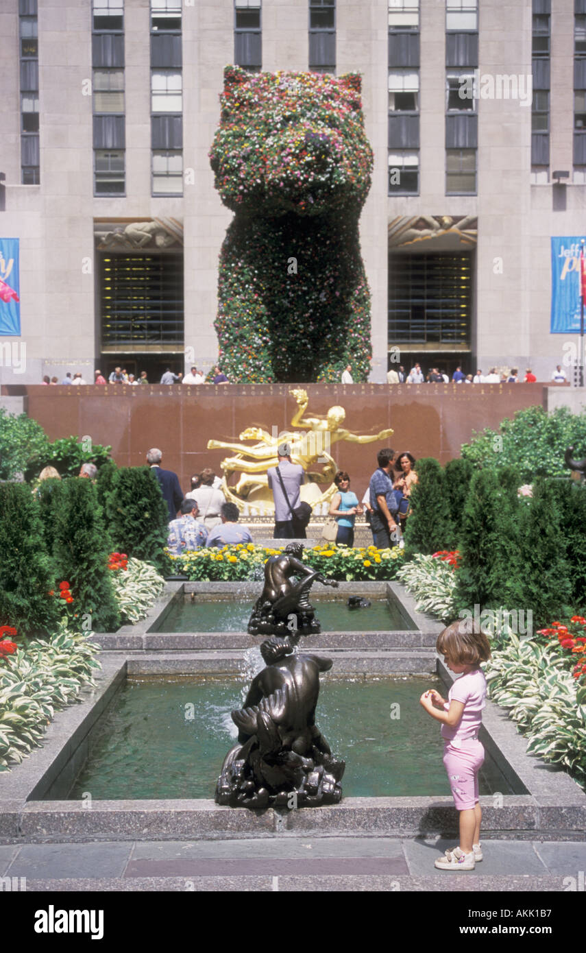 Rockefeller Center Plaza New York City NYC USA Stock Photo - Alamy