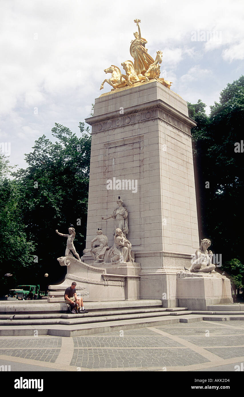 Central Park Merchants Gate New York City NYC USA Stock Photo - Alamy