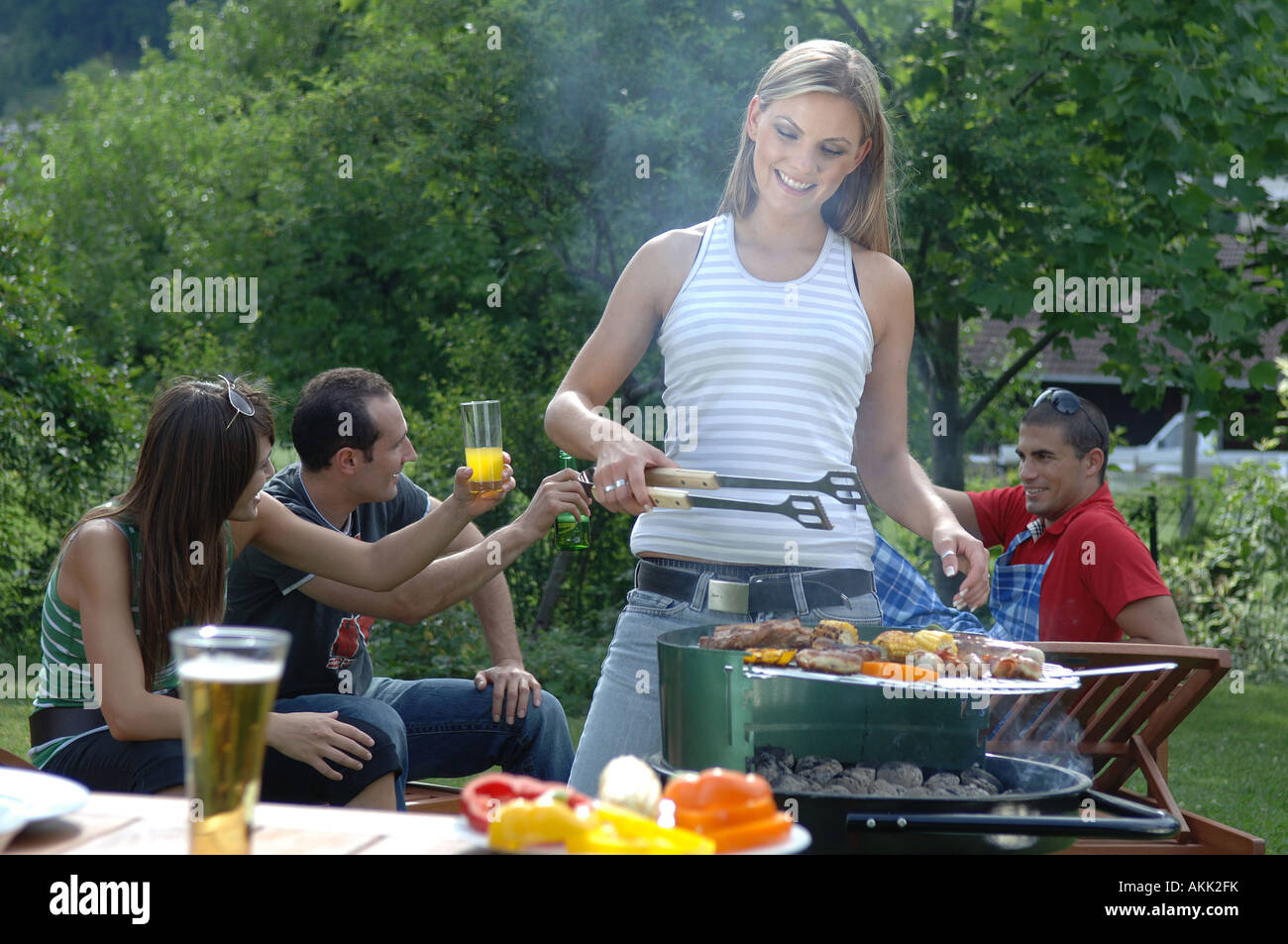 Grillparty hi-res stock photography and images - Alamy