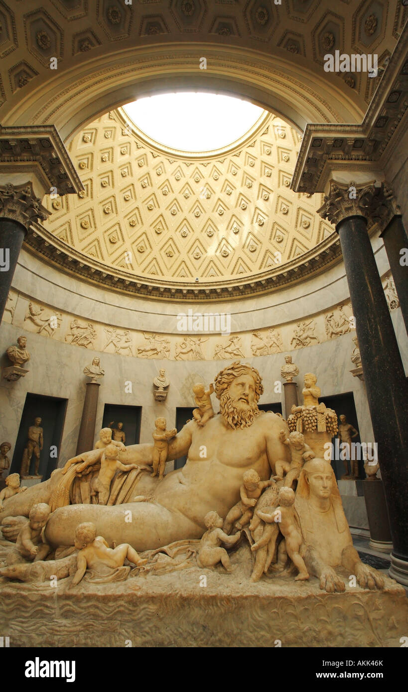 The River Nile statue, Braccio Nuovo, Vatican Museums, Italy Stock ...