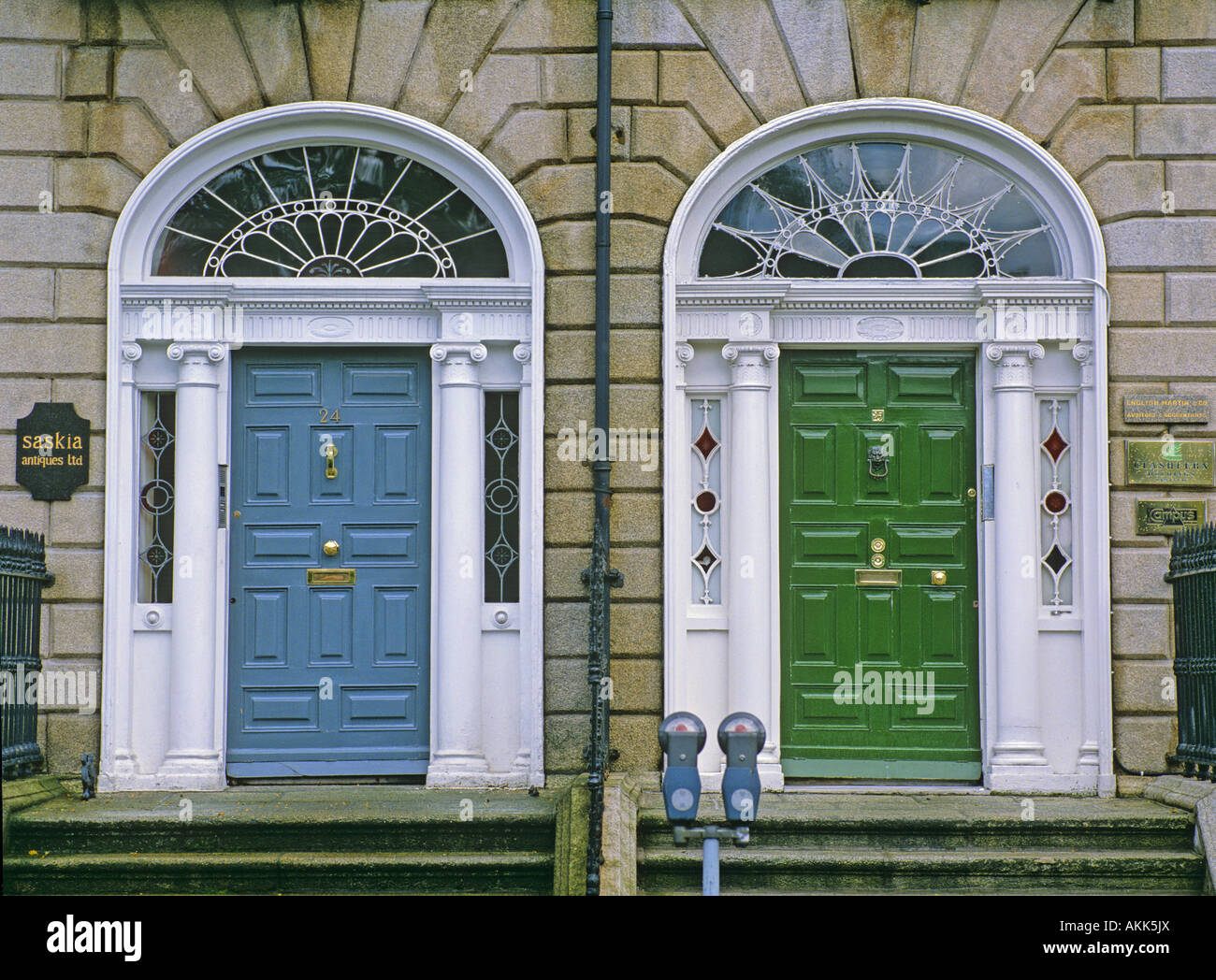 Georgian House Front Door Steps High Resolution Stock Photography and ...