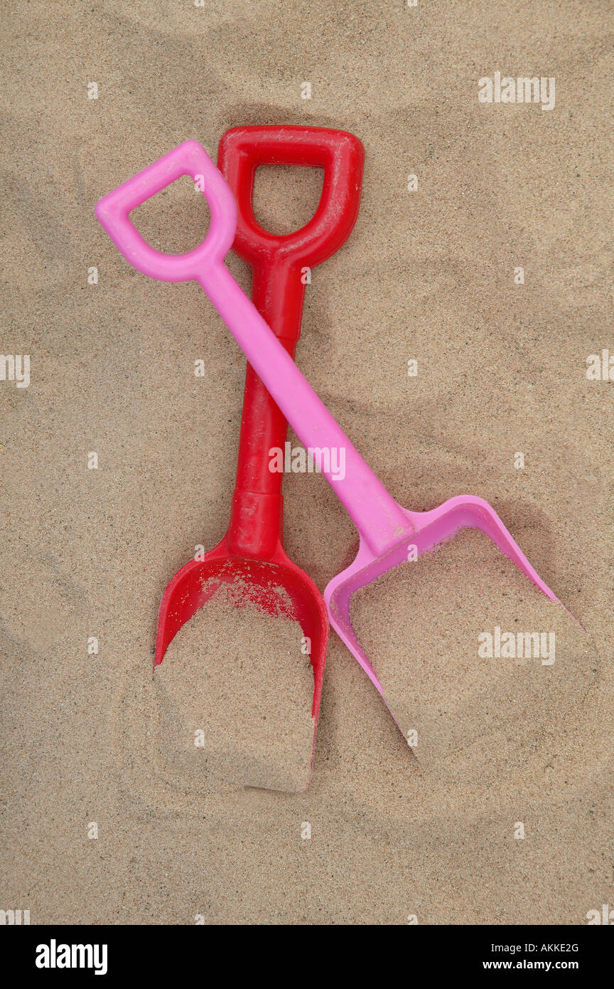 Childs spades hi-res stock photography and images - Alamy