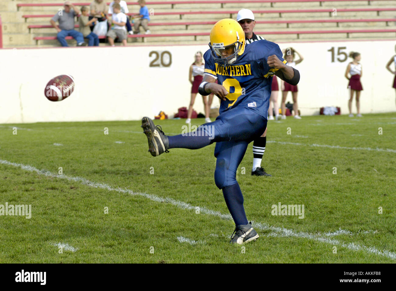 Quickness kick punt hi-res stock photography and images - Alamy