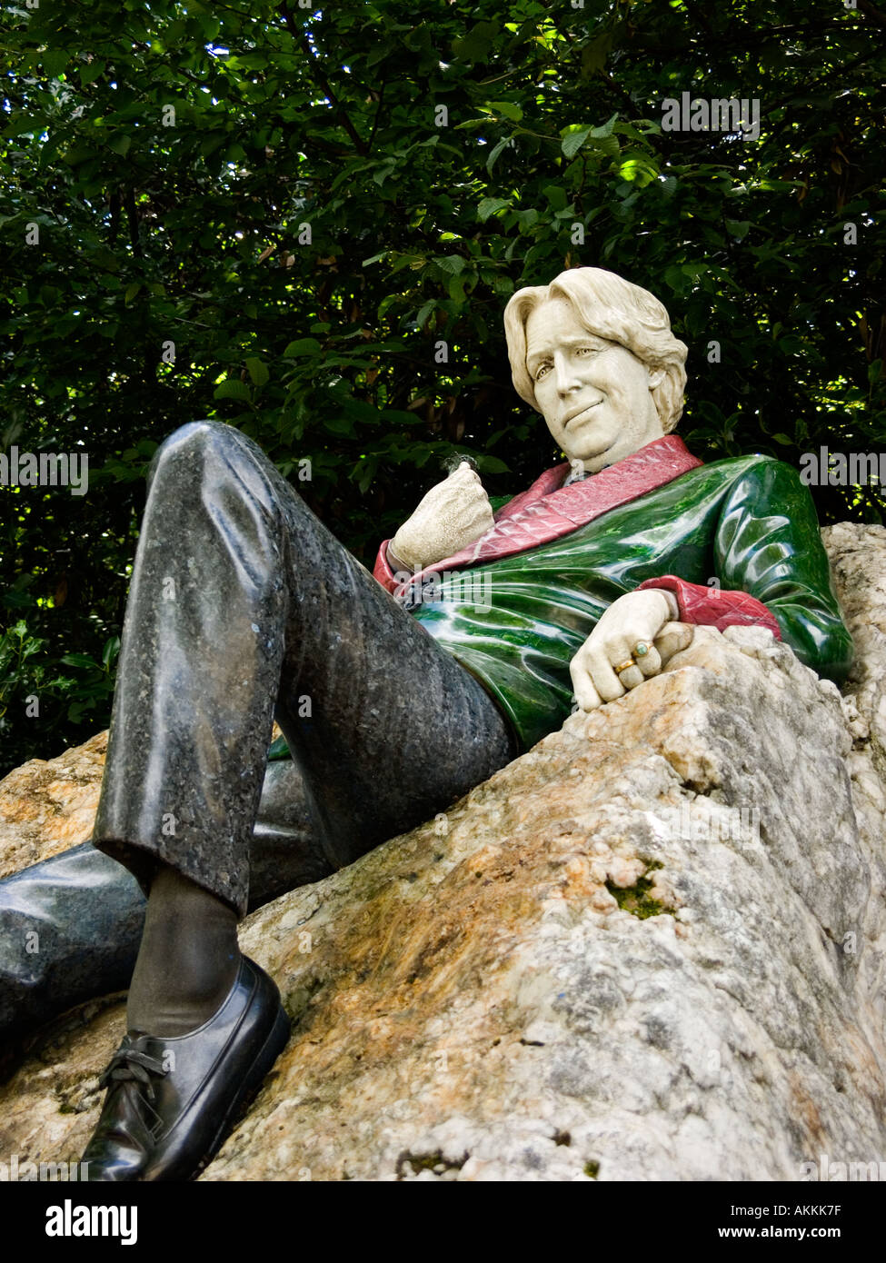 Lifesize sculpture hi-res stock photography and images - Alamy