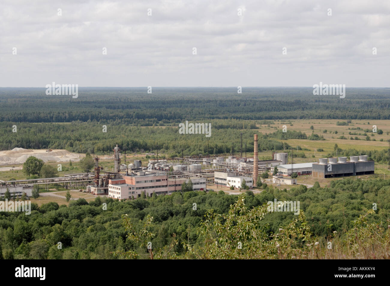 Oil shale mining hi-res stock photography and images - Alamy