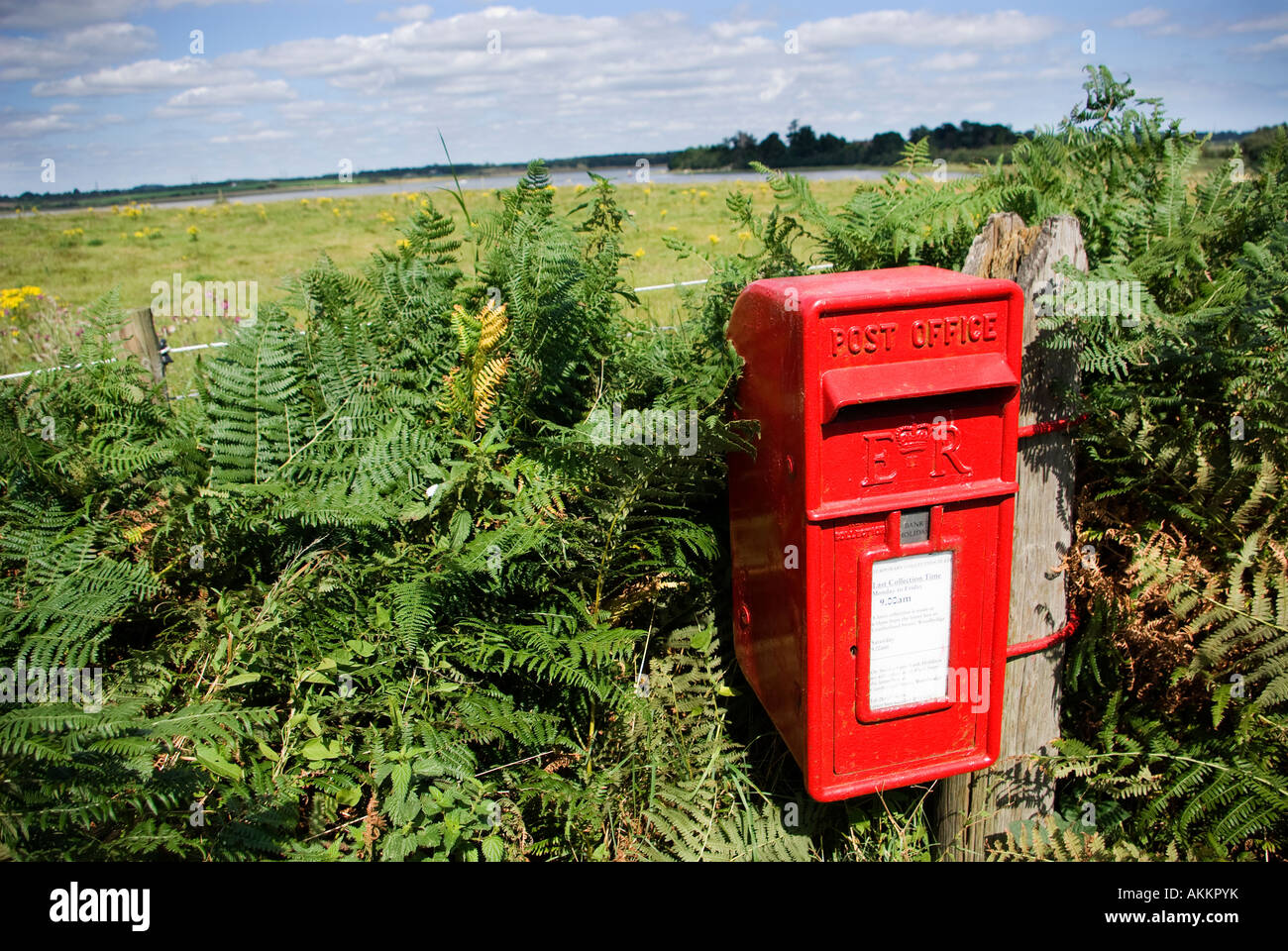 Keep in touch hi-res stock photography and images - Alamy