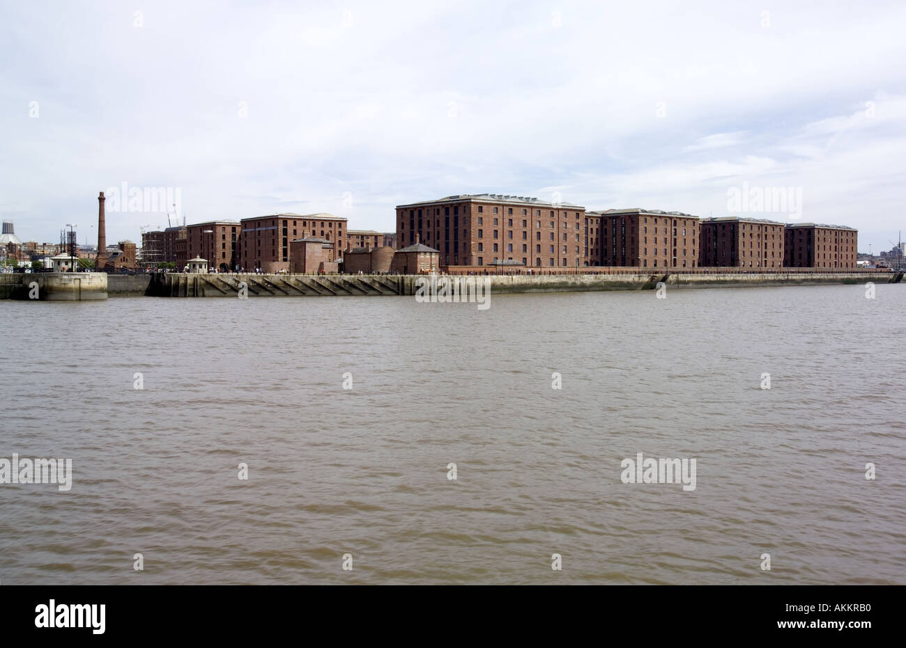 Arrival mersey river hi-res stock photography and images - Alamy