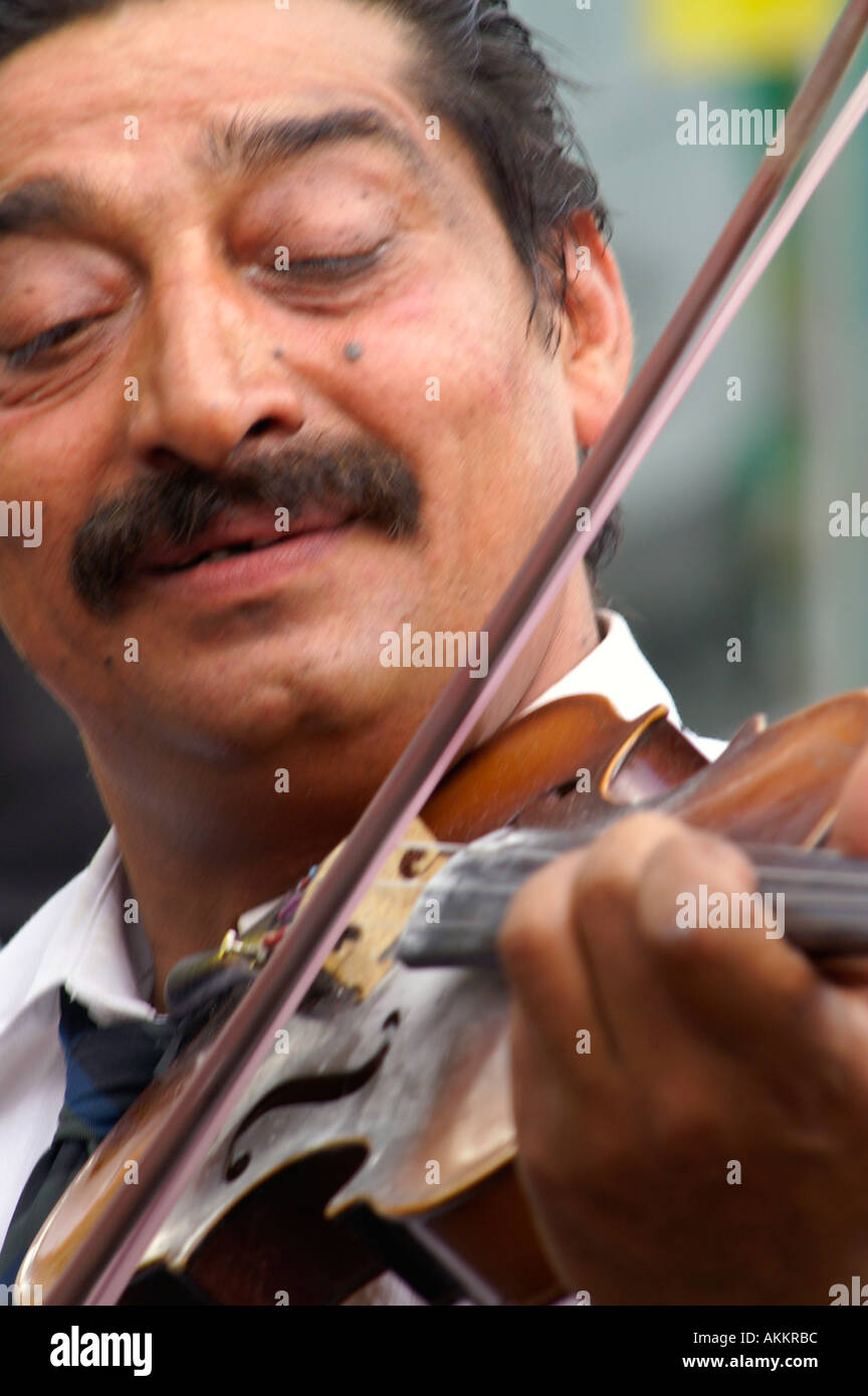 Portrait old gypsy hi-res stock photography and images - Alamy