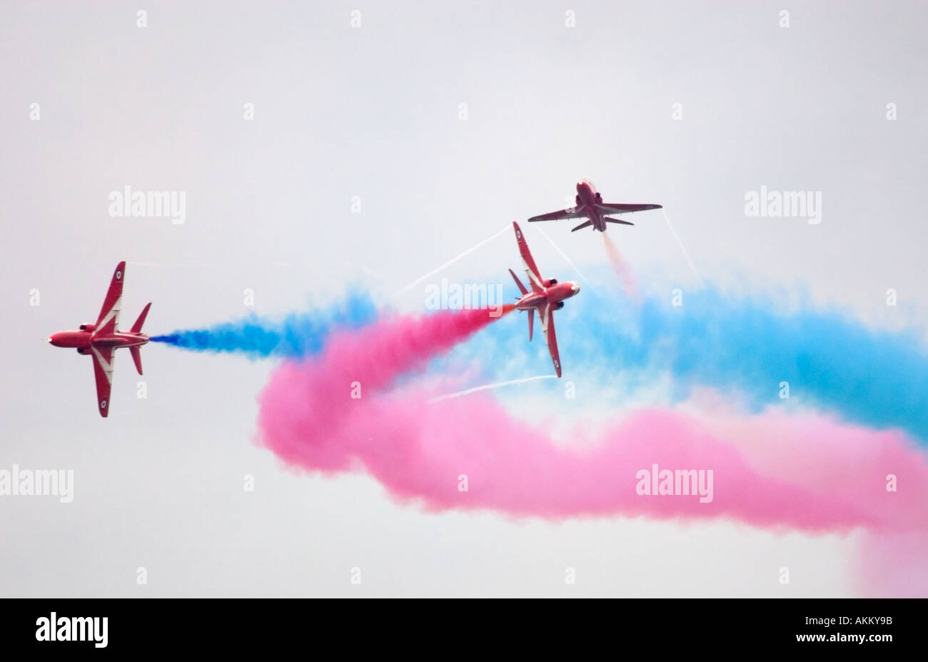 RAF Red Arrows BAE Hawk jet trainer aircraft split hard left and right ...