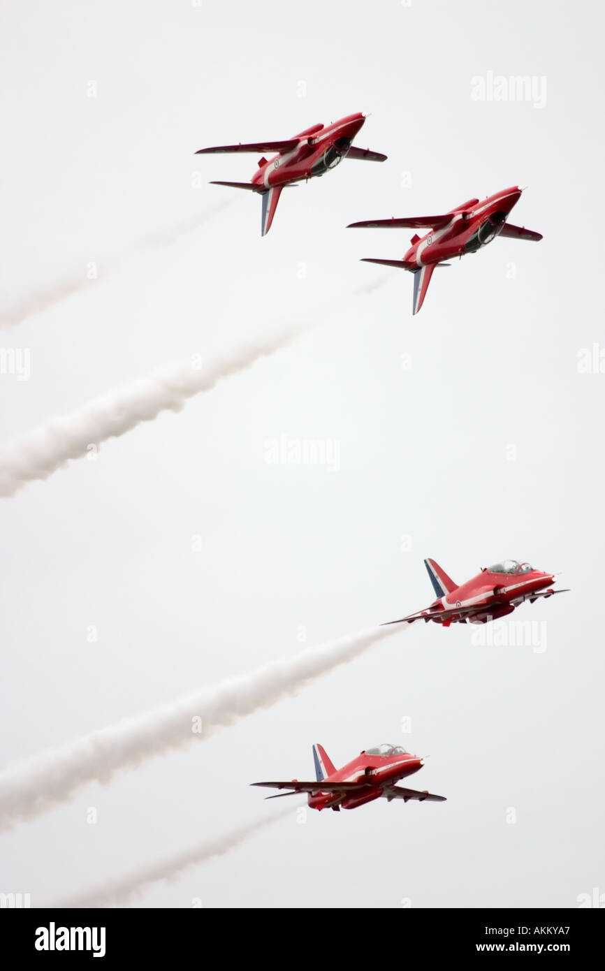 RAF Red Arrows BAE Hawk jet trainer aircraft flying inverted in ...