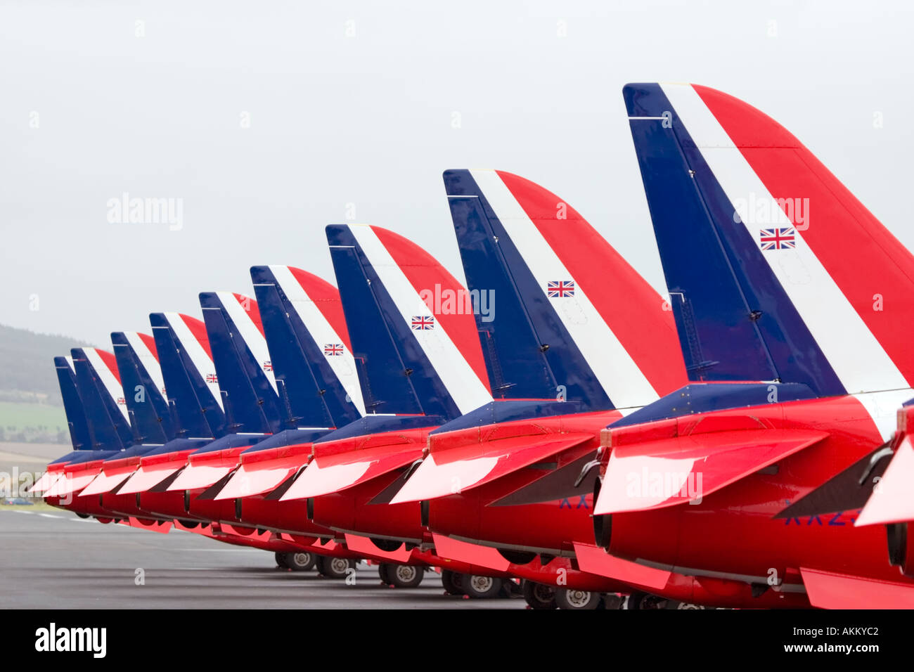 Tail planes hi-res stock photography and images - Alamy