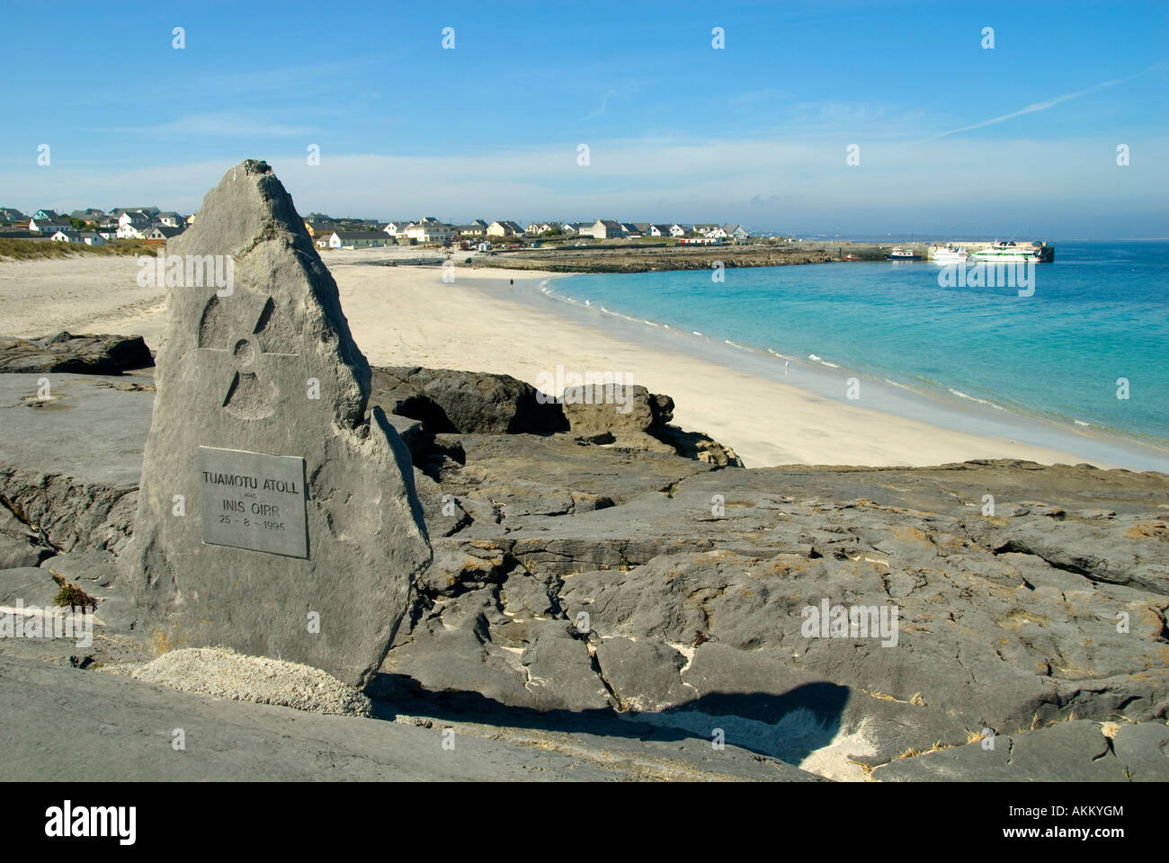 The beach at Kilronan, Inishmore Island, Aran Islands, Co Galway ...