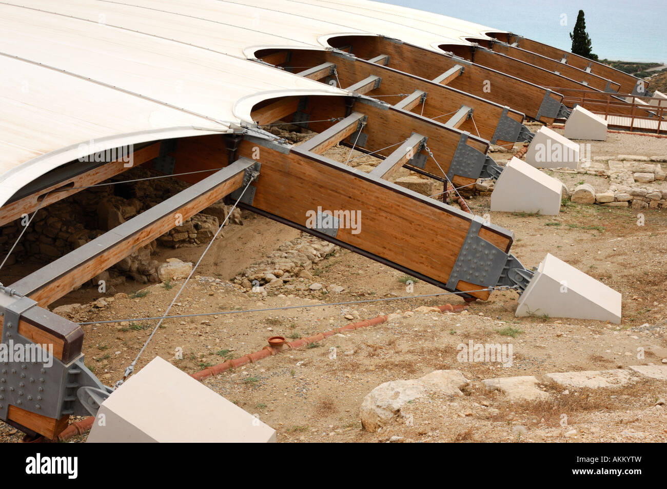 Construction site foundation supports hi-res stock photography and ...