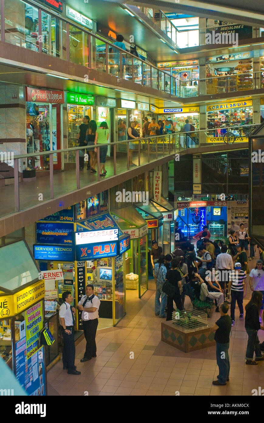 Shopping mall in santiago chile hi-res stock photography and images - Alamy