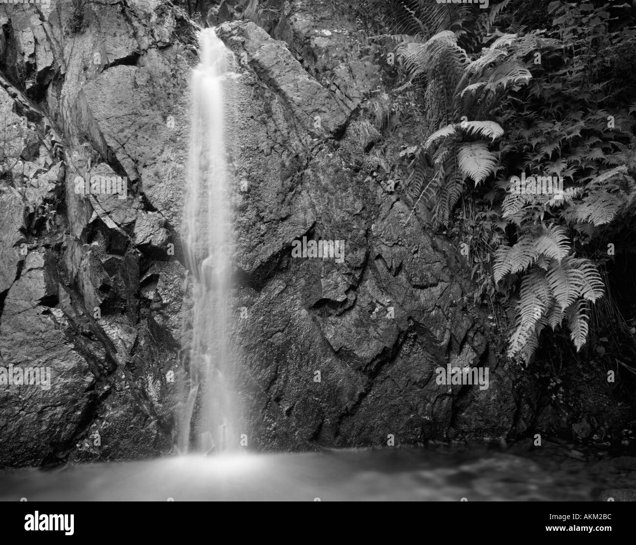 Modern waterfall Black and White Stock Photos & Images - Alamy